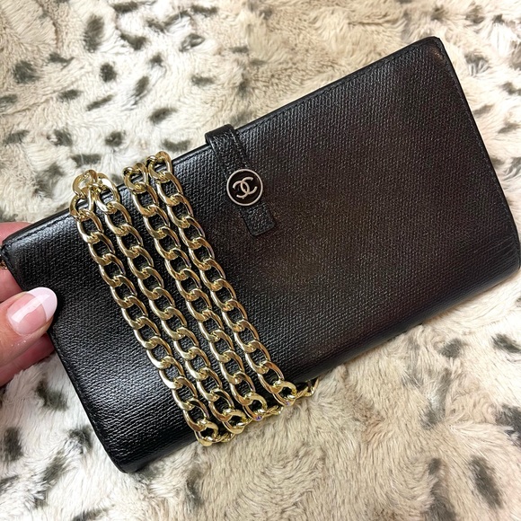 CHANEL | Bags | Chanel Coco Button Caviar Leather Snap Wallet On A ...